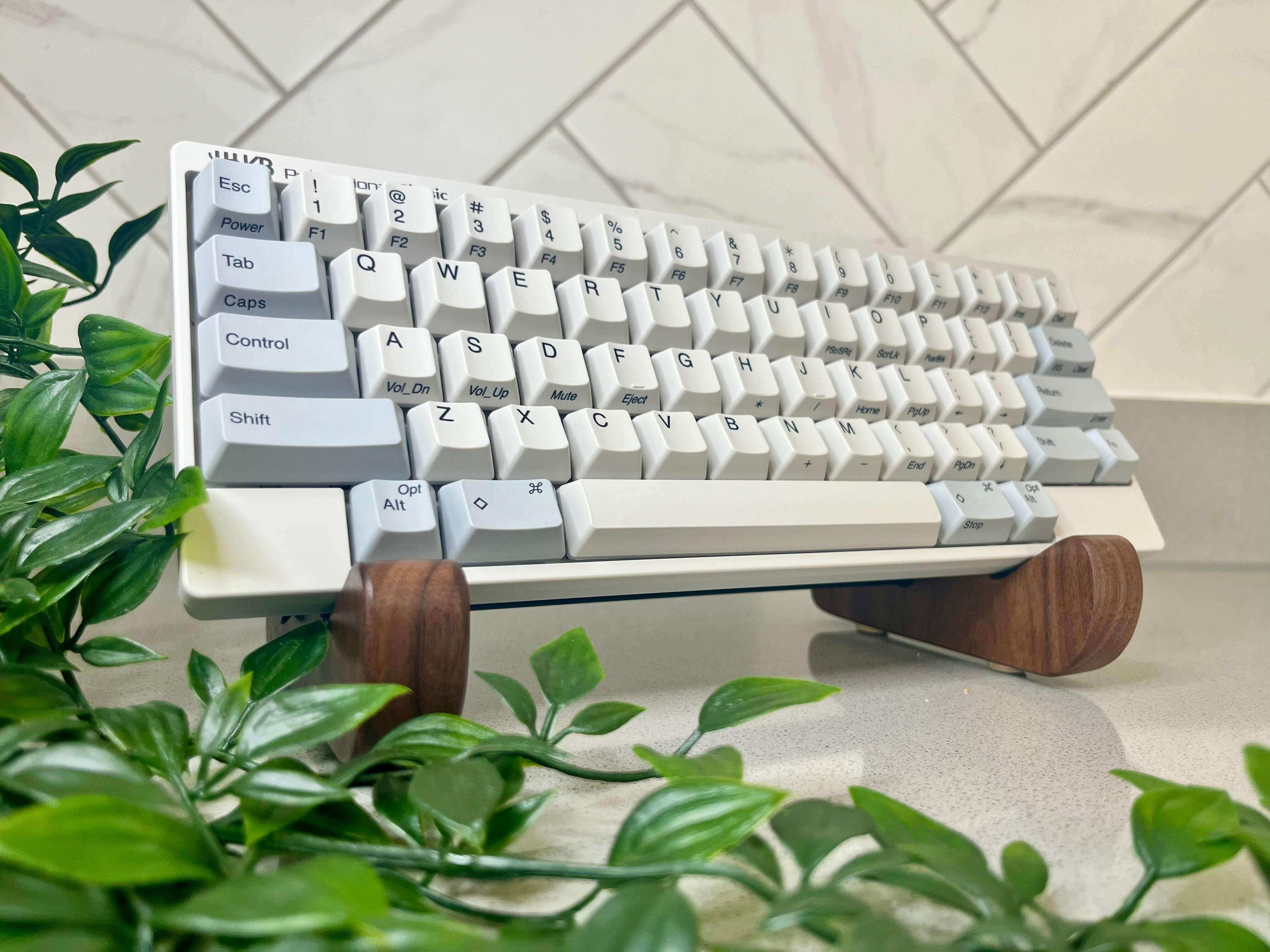 Custom Mechanical Keyboards at the Thocc Exchange
